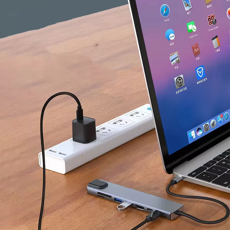 8 port USB-C hub med USB, UBC PD, HDMI, RJ45, hukommelseskort